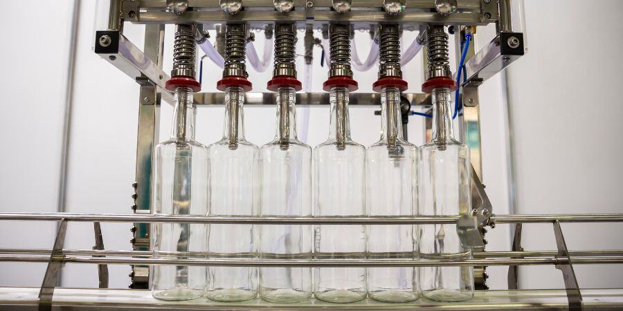 Volumetric Fillers vs. Piston Filling Machine: What You Need to Know